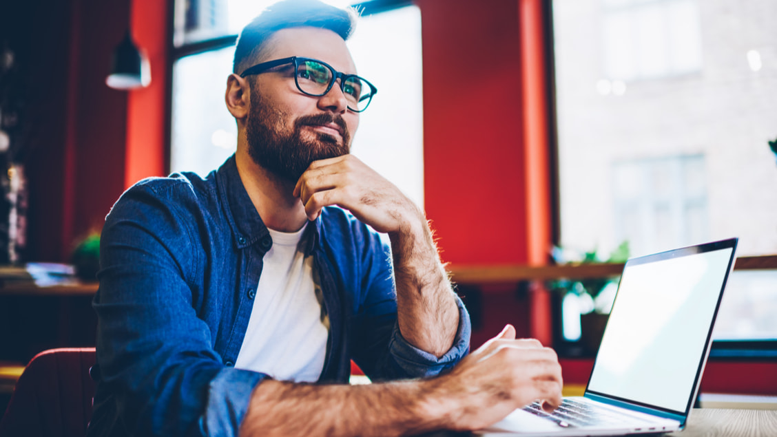 10+ Things to Consider BEFORE Hiring a Freelance Software Developer